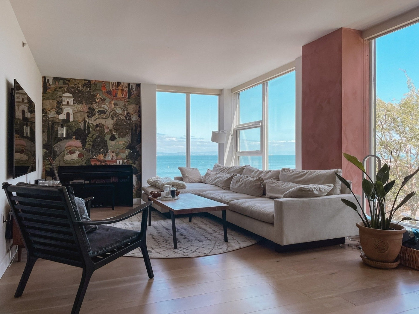 An inside look at Marble Lotus CEO Soni Mehra's light-drenched San Fra