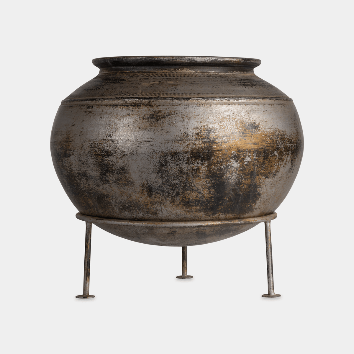 Order Silver Clay Pot with Iron Stand 14x12 | Marble Lotus